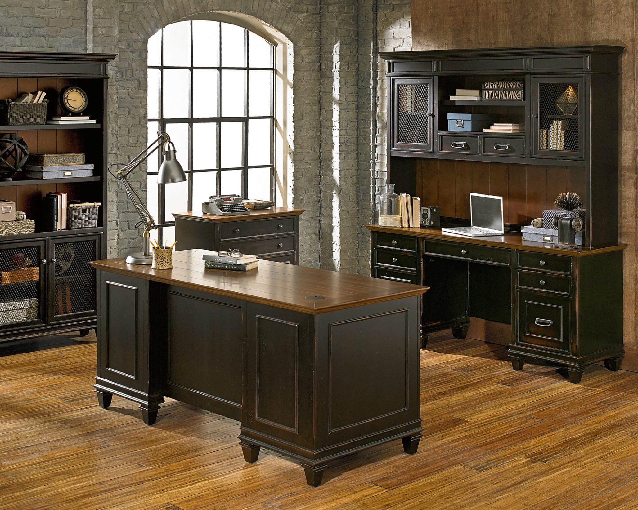 Hutch – Martin Furniture